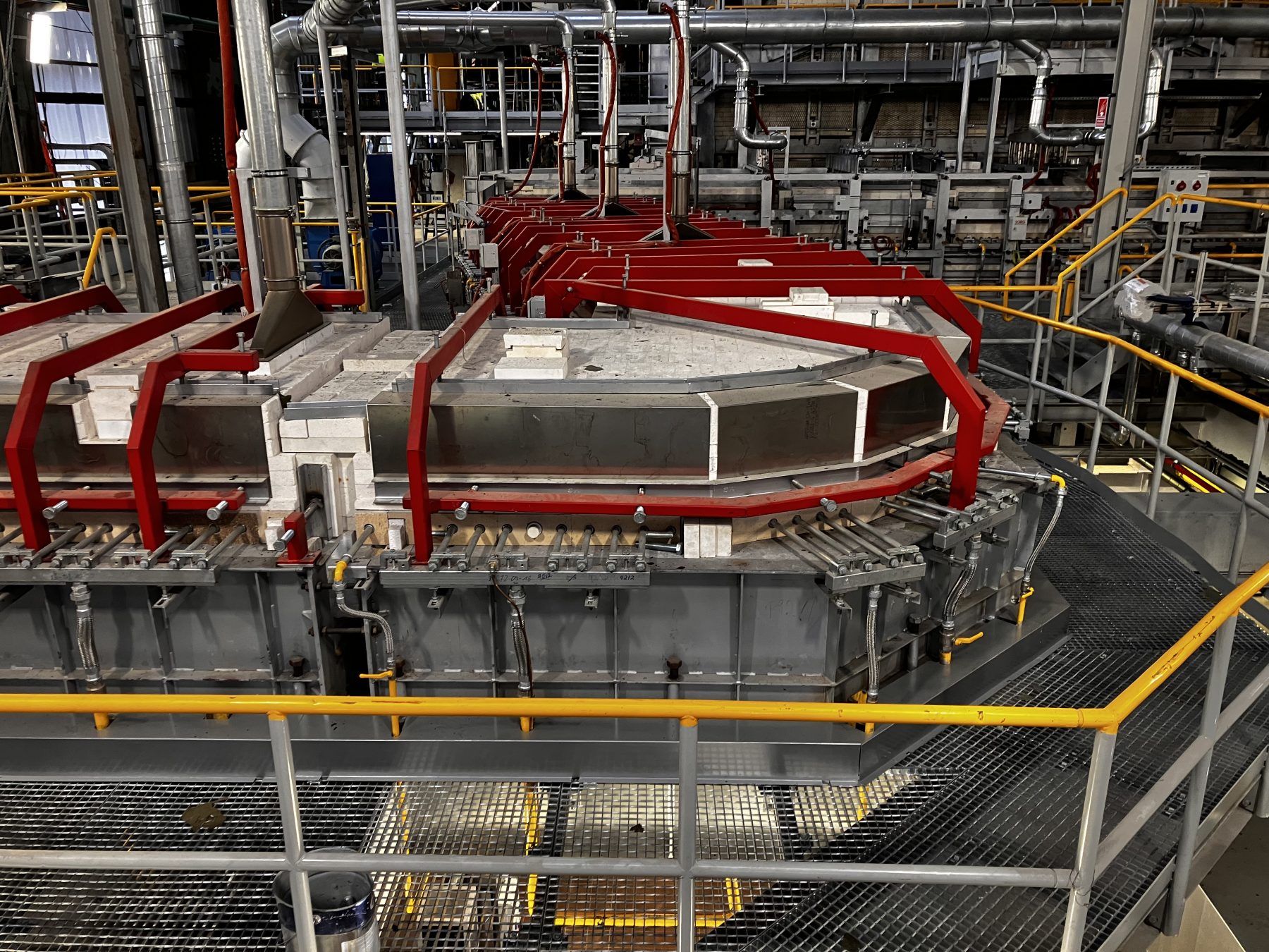 SORG Group completes reconstruction of Vidrala AV3 furnace in Spain - SORG